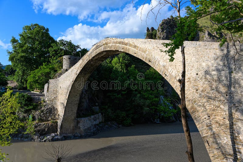 Old bridge in Greece stock image. Image of landmark - 152721247