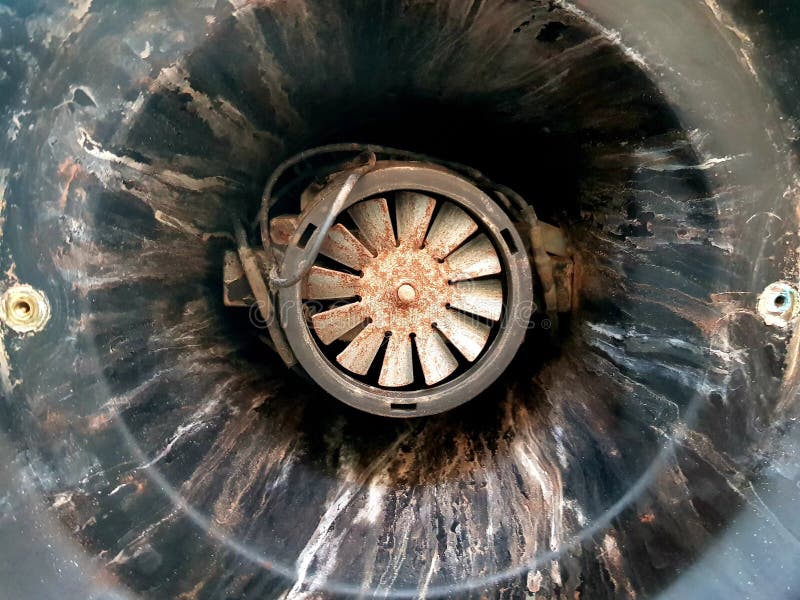 Old Broken Fan in the Trash Can. the Concept of Environmental Pollution ...