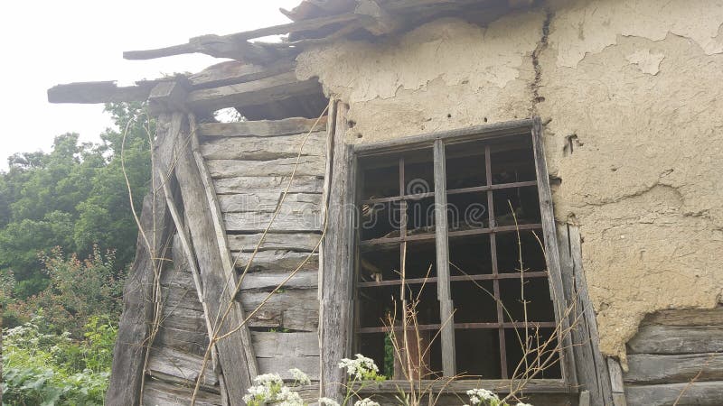 Old Broken Window on an Old and Abandoned House Stock Image - Image of ... Old Broken Window on an Old and Abandoned House Stock Image - Image of ...