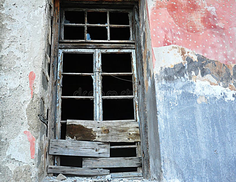 Old broken wooden window stock image. Image of grunge - 65139929