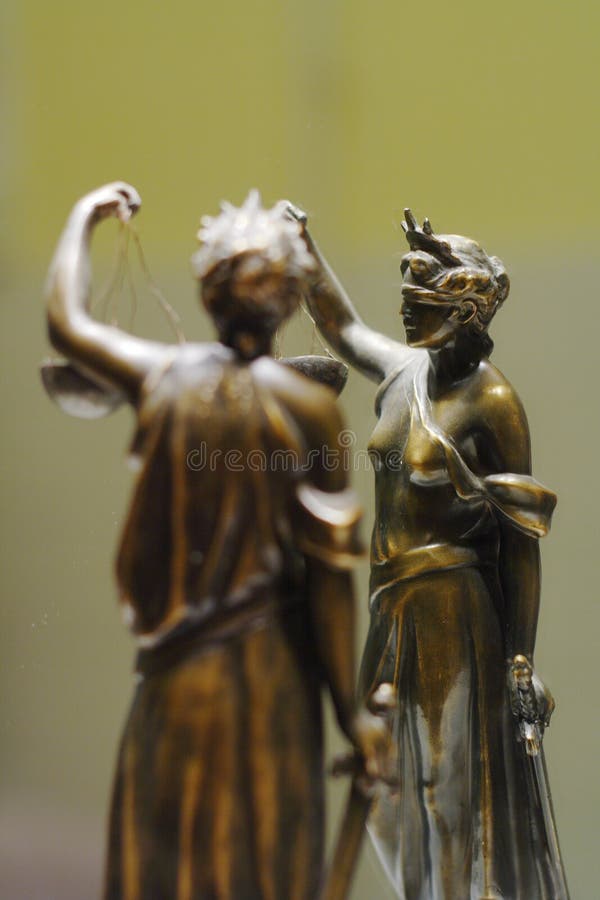 Old Bronze Statue of Justice Stock Photo - Image of justitia, hold: 5591314