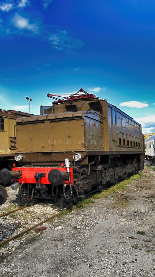 Old Brown Train in a Station Stock Photo - Image of travel, destination ...