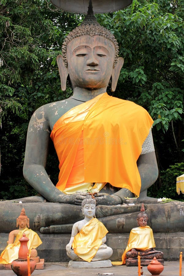 Old buddha stock photo. Image of grass, faith, history - 33806140