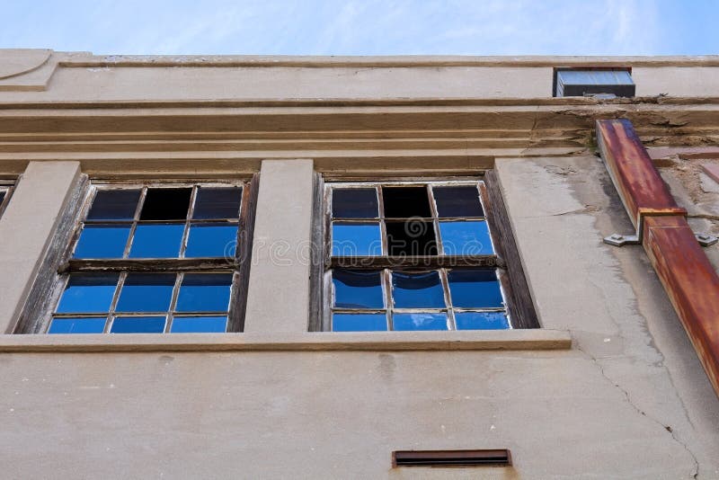 Old Building with Broken Windows in Globe, Arizona. Stock Photo - Image ...