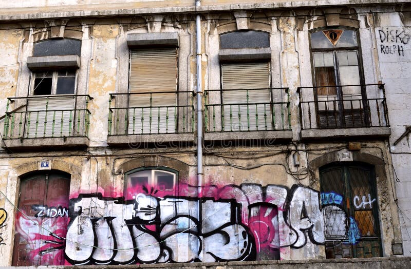Old Building Facade with Graffiti on it Editorial Stock Image - Image ...