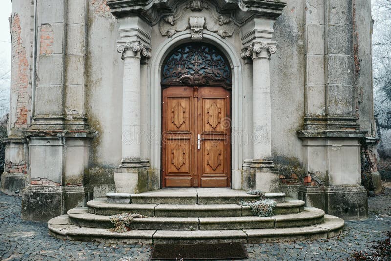 Old building front view stock image. Image of view, building - 132691579