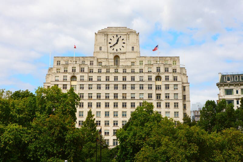 The Large Building in the London Stock Photo - Image of british ...