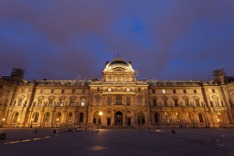 Old Building in Louvre Museum Editorial Stock Photo - Image of scenery ...