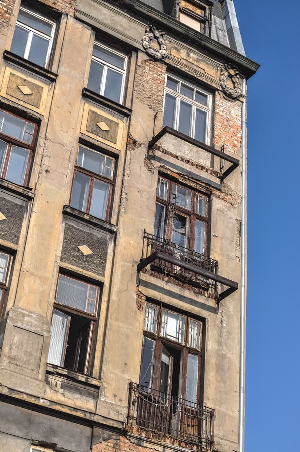 Old Building Ruin, Damaged Brick Wall Stock Photo - Image of brick ...