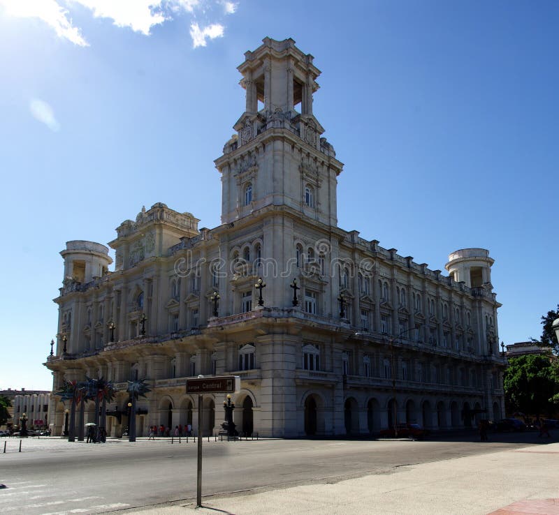 Old buildng stock image. Image of cuban, havana, tourist - 5509967