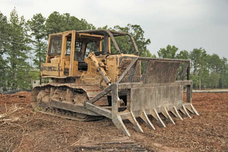 Old pink bulldozer stock photo. Image of bulldozer, power - 6458658
