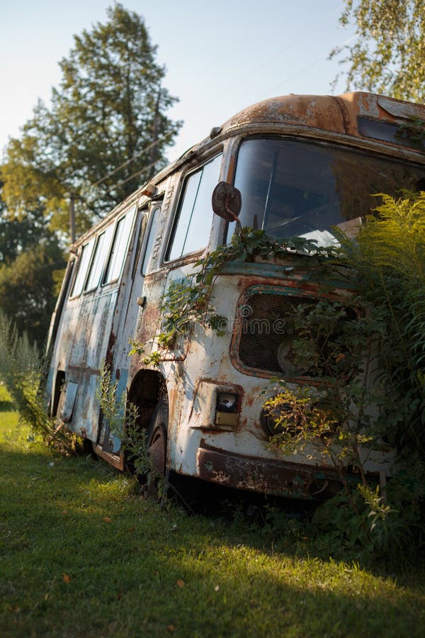 Old Bus Stock Photos - Download 28,386 Royalty Free Photos