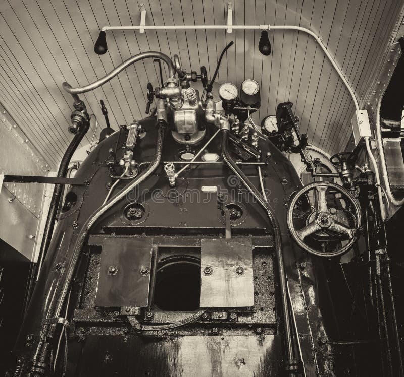Old cabin steam locomotive stock photo. Image of conduction - 116980970