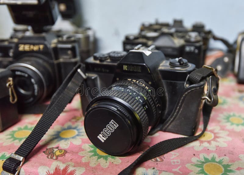 Old camera editorial stock photo. Image of equipment - 97125208