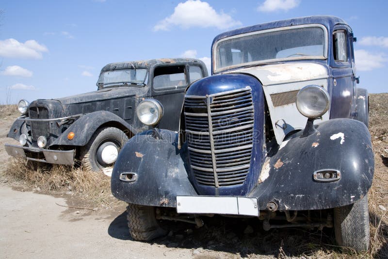 Two old cars stock photo. Image of rust, parking, witnesses - 1101754