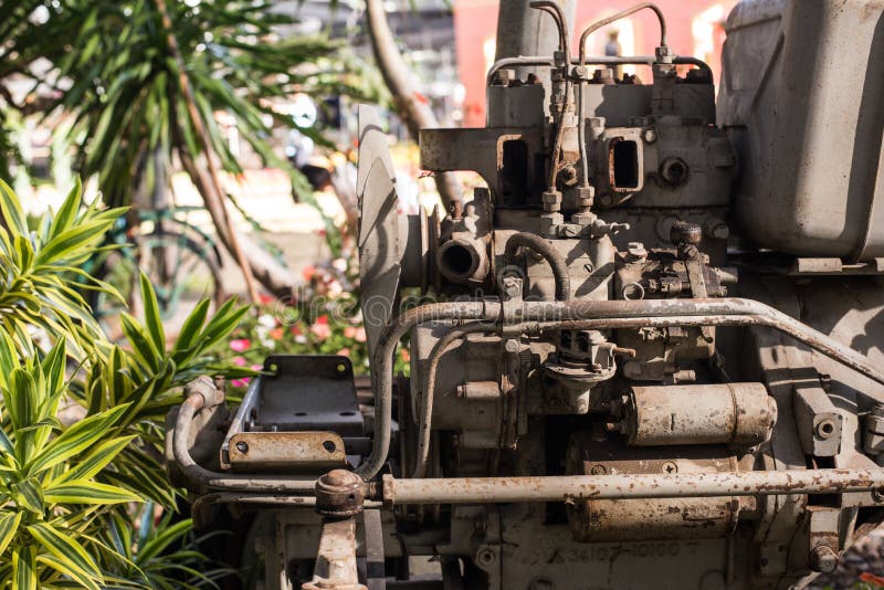 Old Car Engine in a Garden, Stock Photo - Image of retro, flora: 135403960