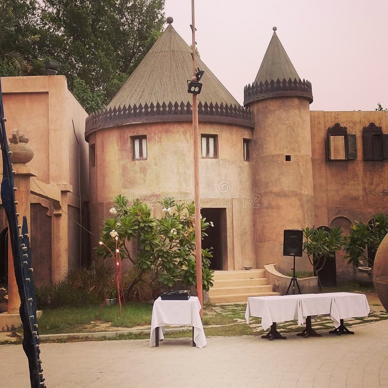 Castle of Bahrain traces stock image. Image of kingdom - 133294783