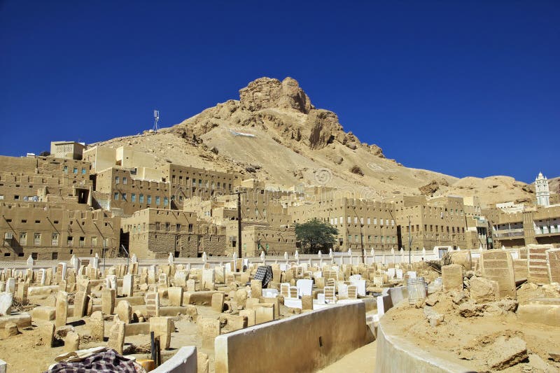 The Old Cemetry in Tarim, Yemen Stock Image - Image of arabic, jemen ...