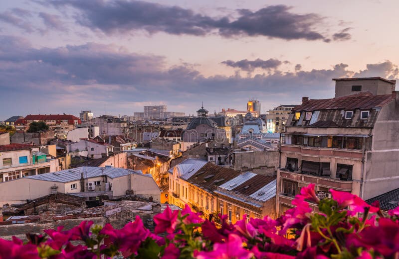 Old center of Bucharest editorial photography. Image of capital - 59075027