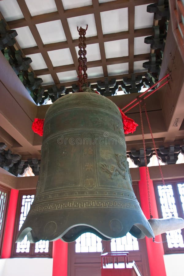 The Old Chinese Style Great Copper Metal Bell Belo Stock Photo - Image ...