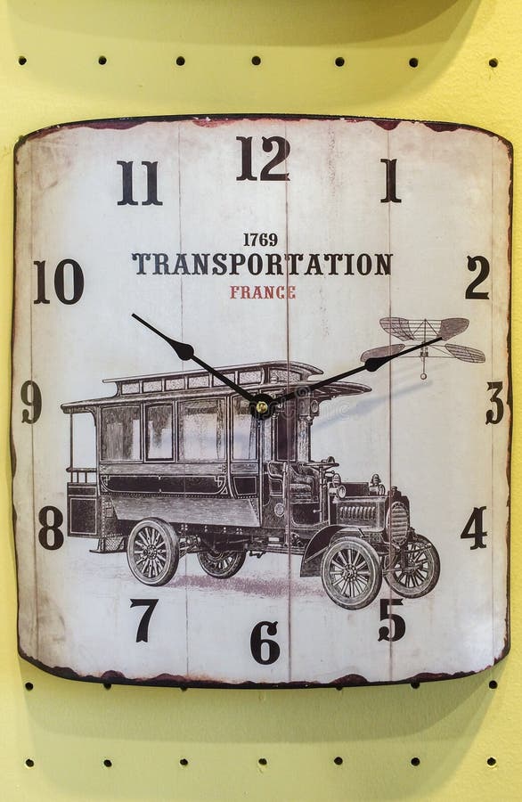 Old Classic Retro Wall Clock Stock Photo - Image of classic, decoration ...