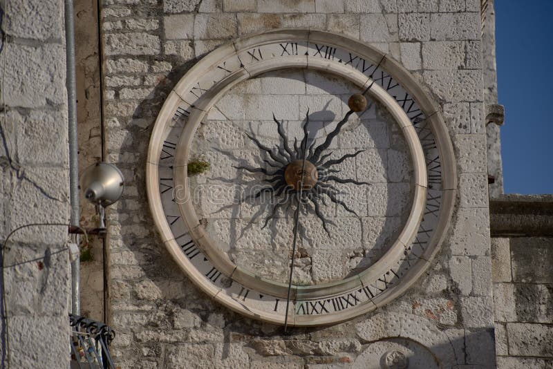 422 Old Split Clock Stock Photos - Free & Royalty-Free Stock Photos ...