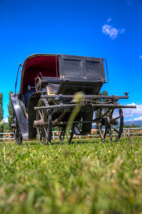 Old coach stock photo. Image of green, carriages, history - 20519170