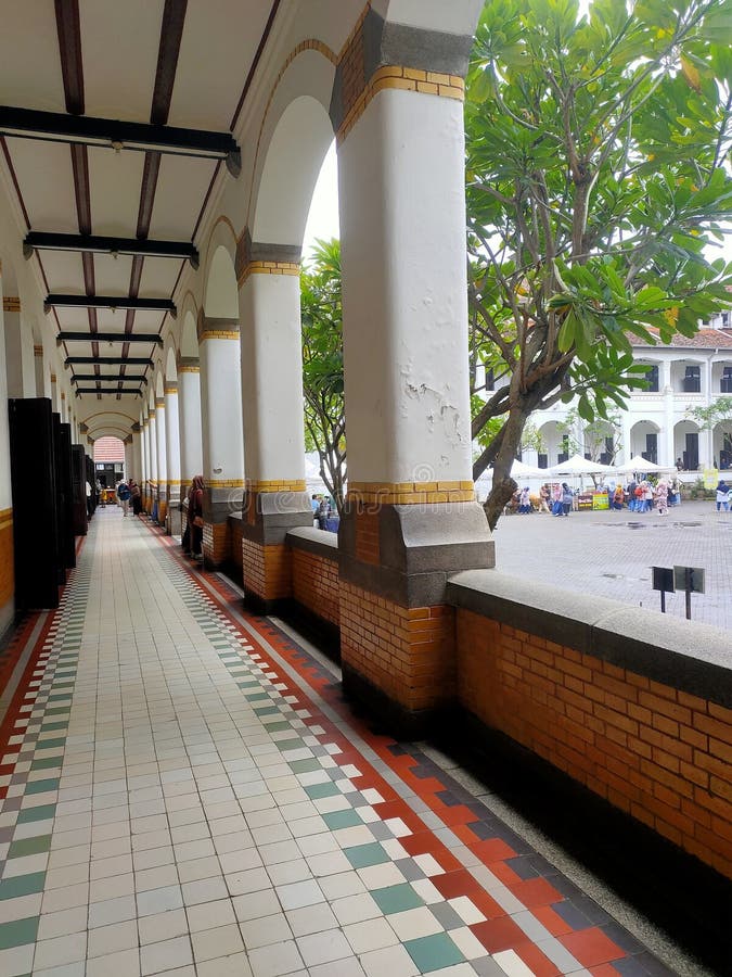 Old Colonial Building Hallway Stock Photo - Image of courtyard ...