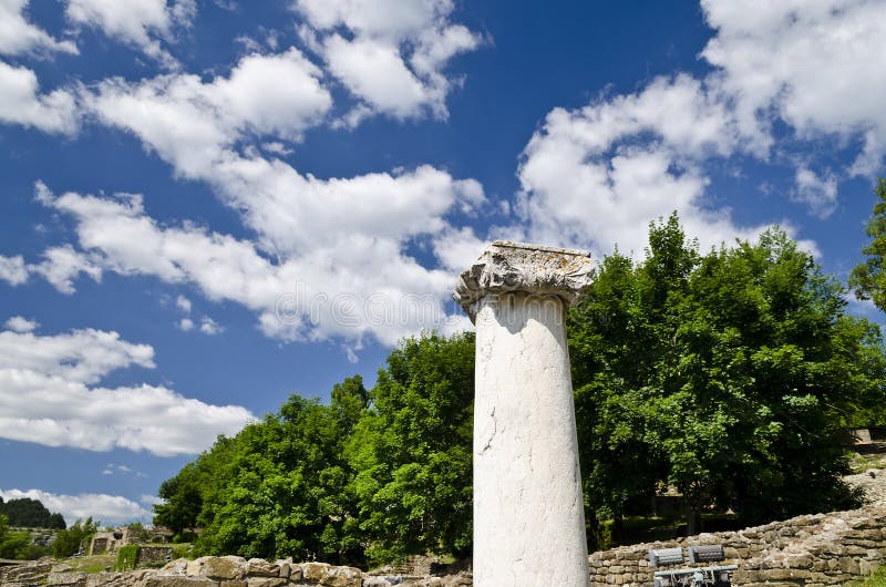 Column Ruins stock photo. Image of historic, temple, jordan - 22906964