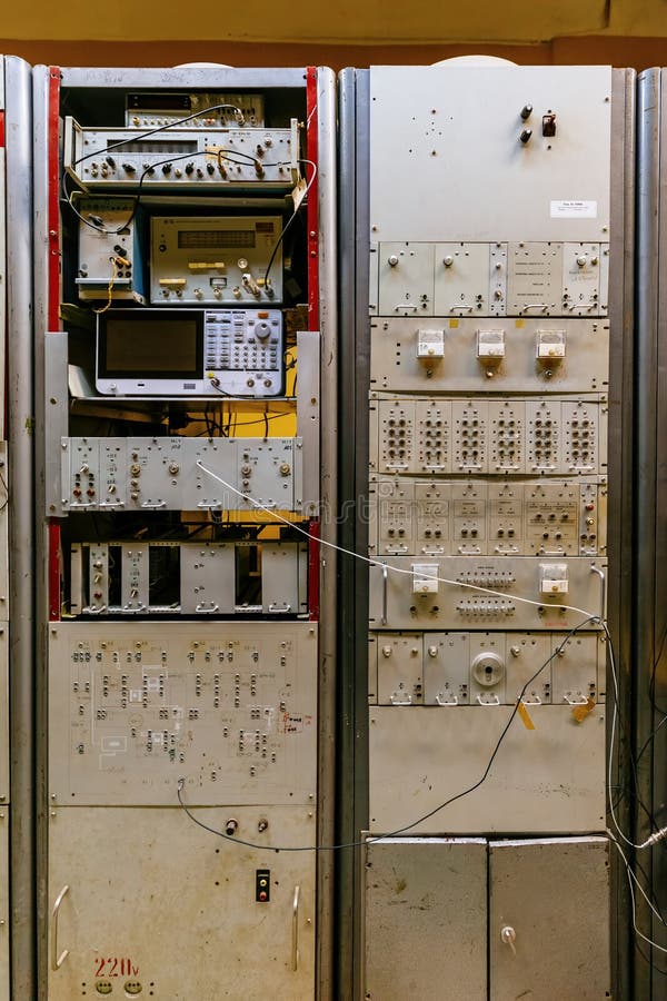 630 Physics Old Laboratory Stock Photos - Free & Royalty-Free Stock ...