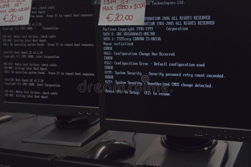 363 Old Windows Computer Stock Photos - Free & Royalty-Free Stock ...