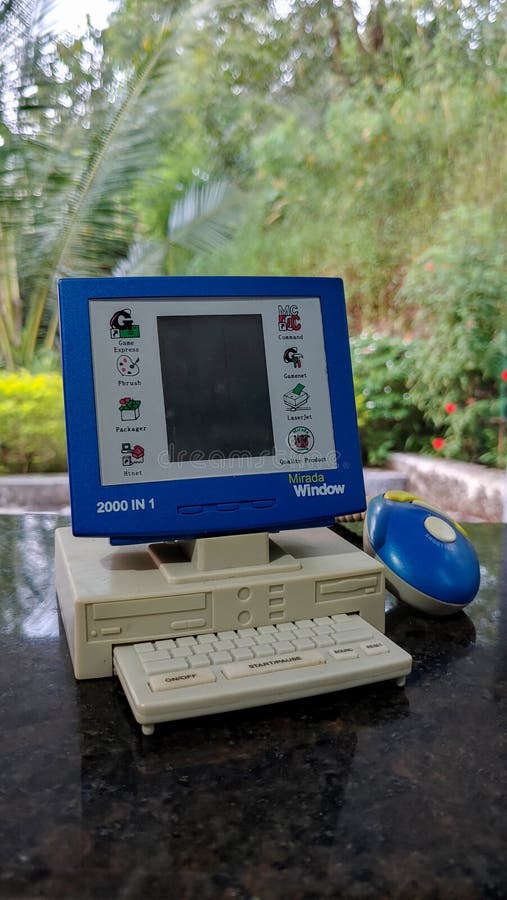 Old Computer Game Brick Game of 90 S Editorial Photo - Image of video ...