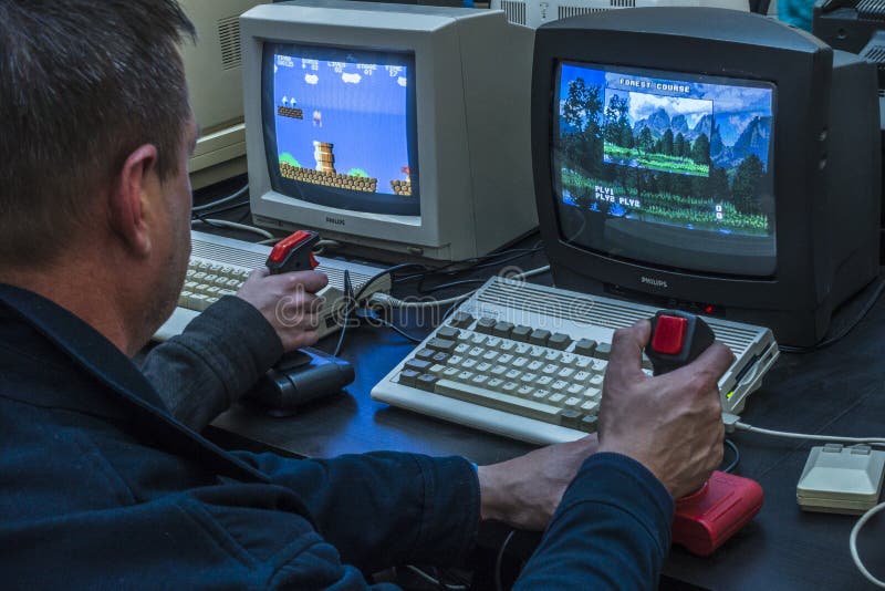 Old Computer editorial image. Image of polandnpeople - 102722640