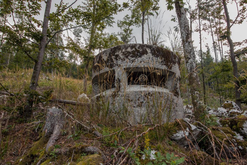 Old Concrete Bunker from Side Stock Photo - Image of battlefield ...