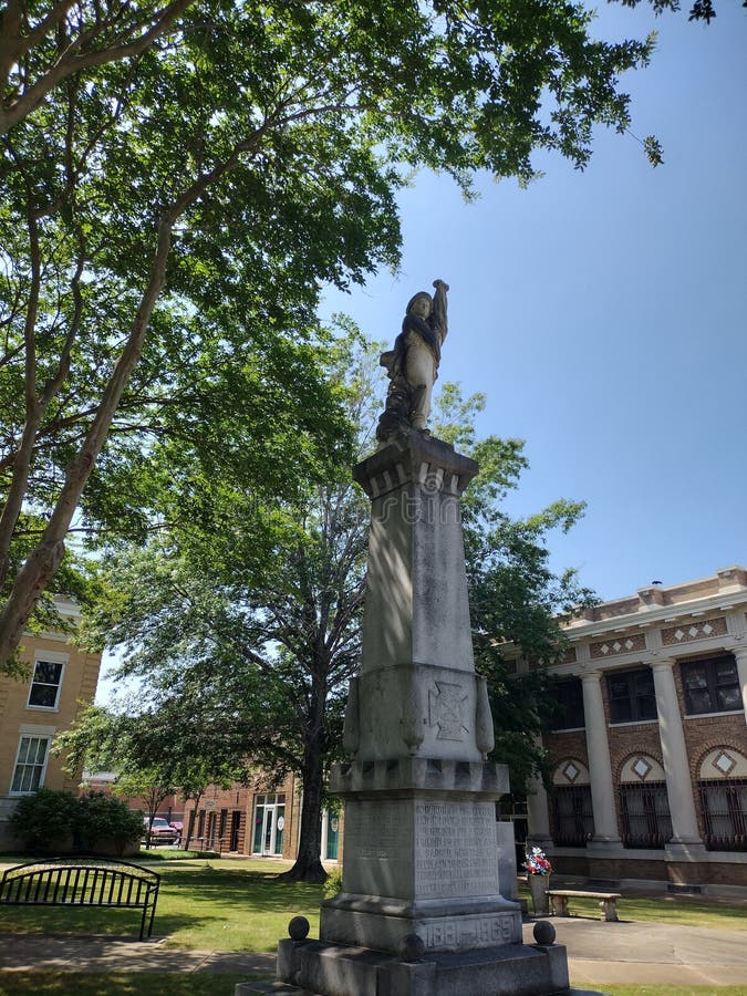 Old confederate memorial stock photo. Image of tree - 252059852