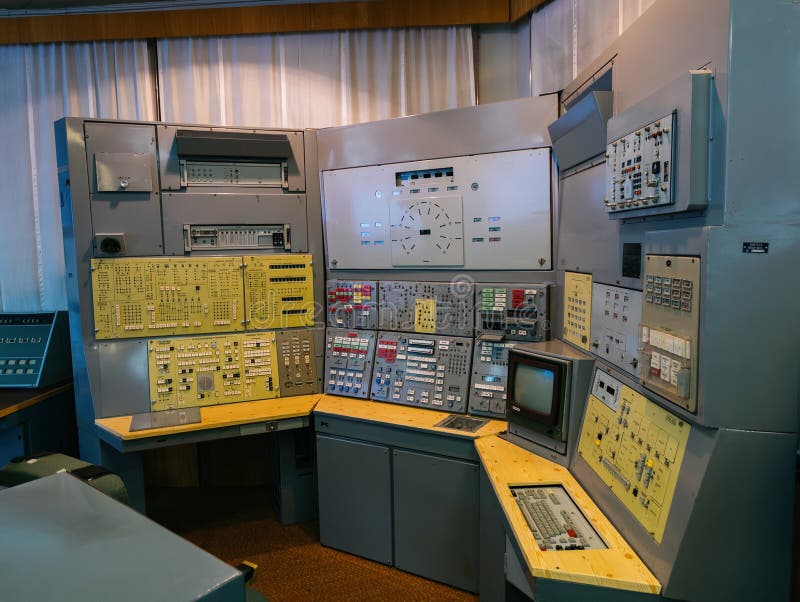 39,158 Missile Stock Photos - Free & Royalty-Free Stock Photos from ...