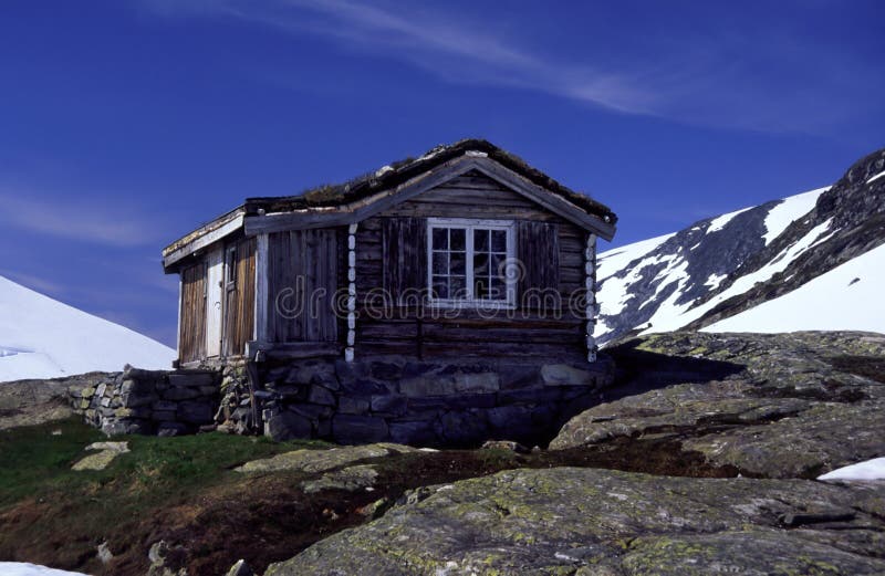 Trappers hut stock image. Image of wooden, shelter, shack - 1144635