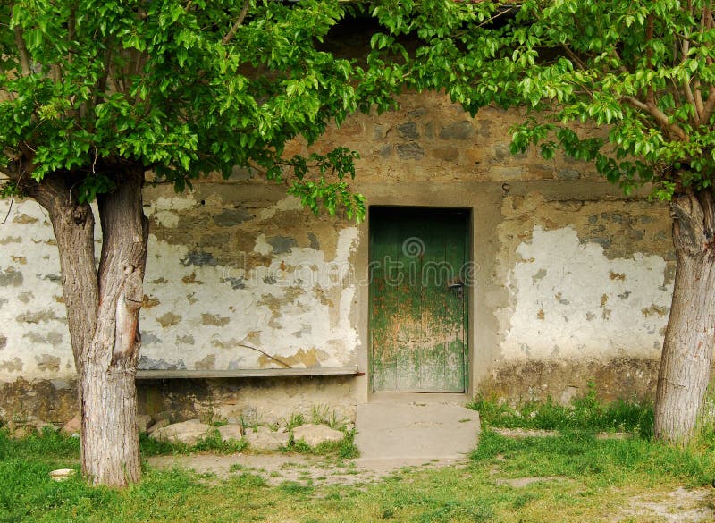 Old country house door stock photo. Image of rustic, tree - 29147100