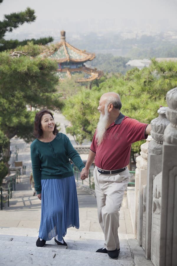 Old Couple Talking Smiling Jing Shan Park Stock Photos - Free & Royalty ...