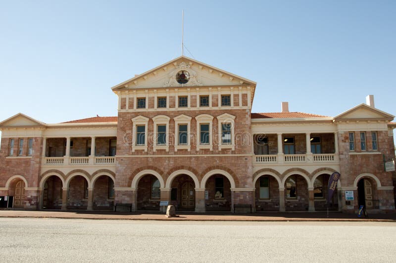 Old Courthouse Building editorial stock photo. Image of outdoors ...