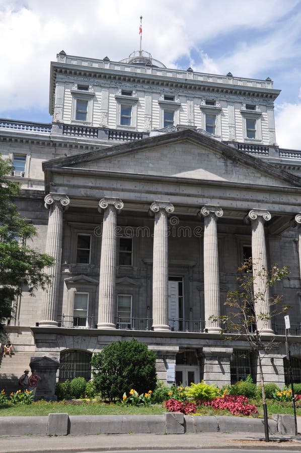 Old Courthouse in Montreal stock image. Image of canada - 36214155
