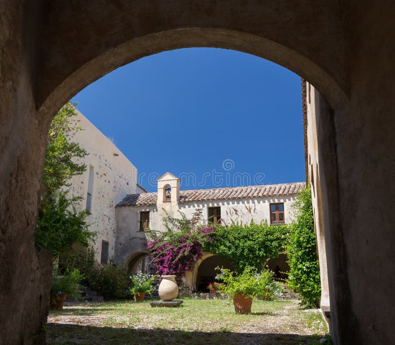 Old courtyard house stock photo. Image of greek, ancient - 4809240