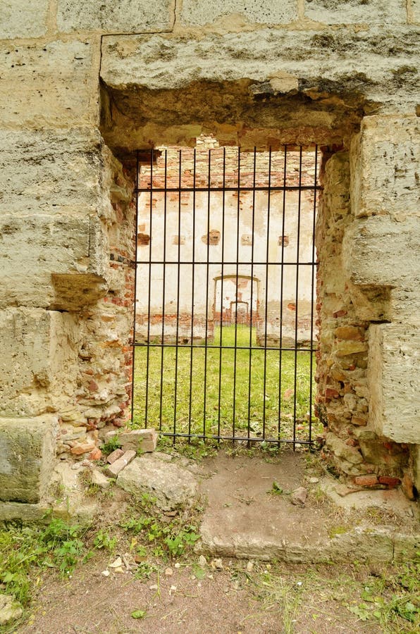 The Old Crumbling Building. Stock Image - Image of architecture ...
