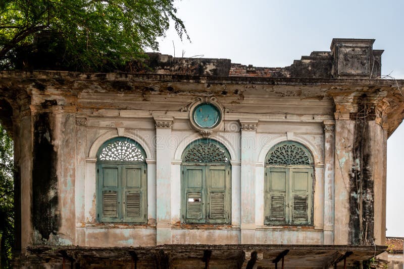 The Old Customs House or Old Bang Rak Fire Station. Stock Photo - Image ...