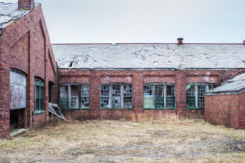 Old Decaying Brick Building Stock Image - Image of boat, exterior ...