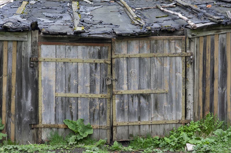 Old Decrepit Gate To the Garage Stock Image - Image of real, texture ...