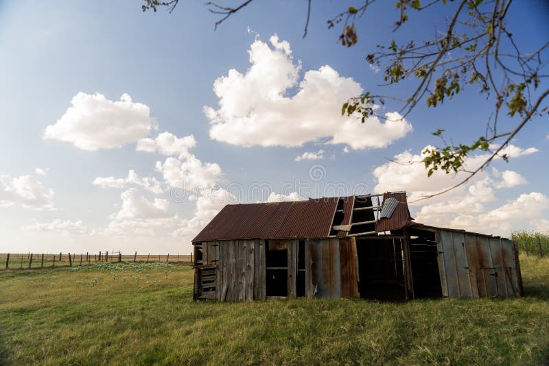 587 Decrepit Wooden Barn Stock Photos - Free & Royalty-Free Stock ...