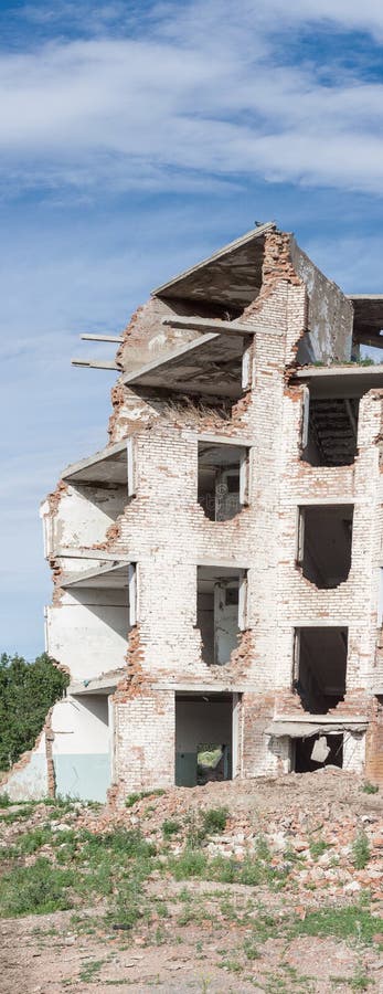 The Old Destroyed Brick Multi-storey Building Stock Photo - Image of ...