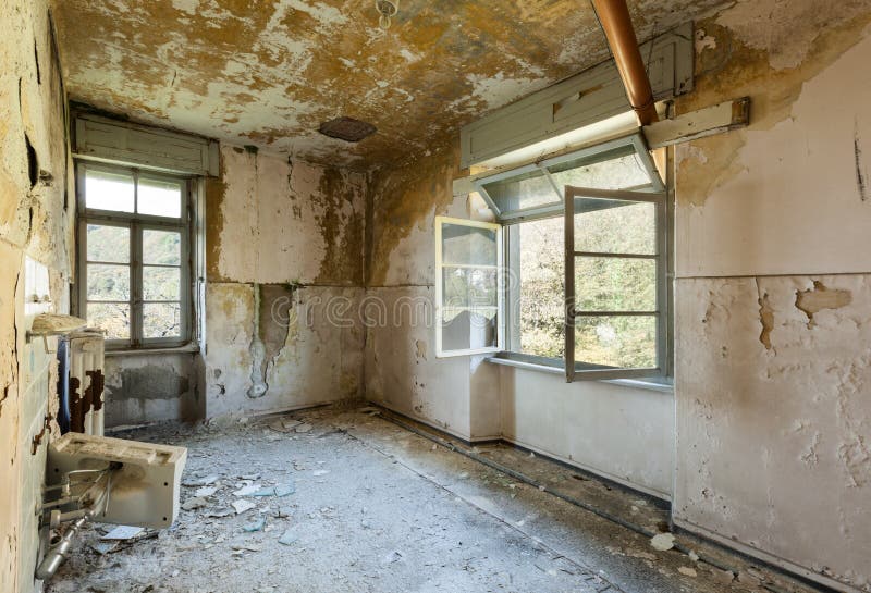 Old destroyed room stock photo. Image of demolished, empty - 30907008
