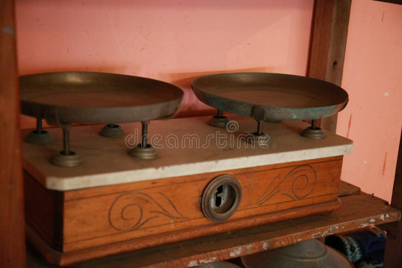 Old Device To Measure the Weight of Large Items Stock Photo - Image of ...